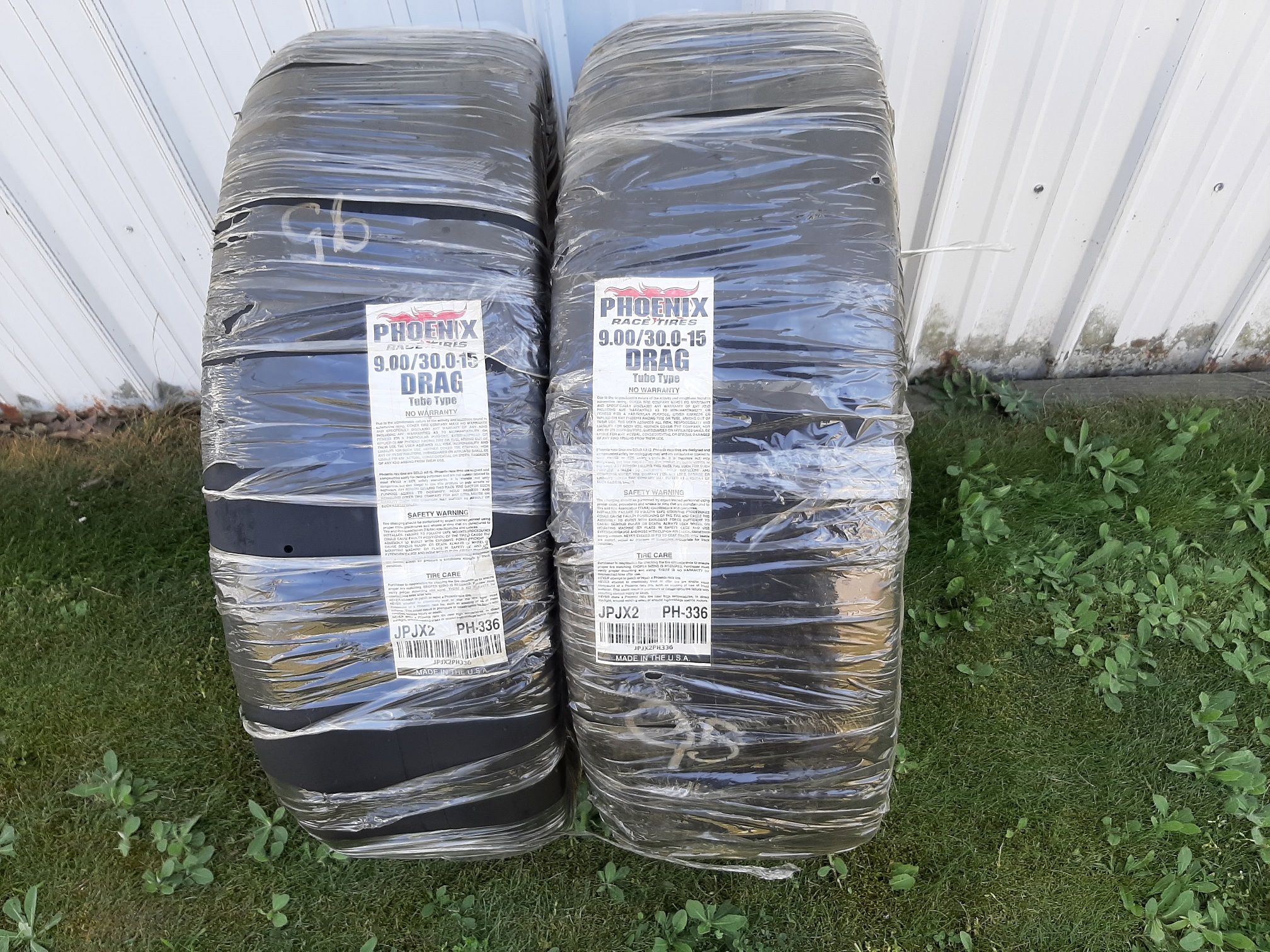 PHOENIX DRAG REARS 9.00/30.0-15 F9 BIAS PLY - Keystone Legends